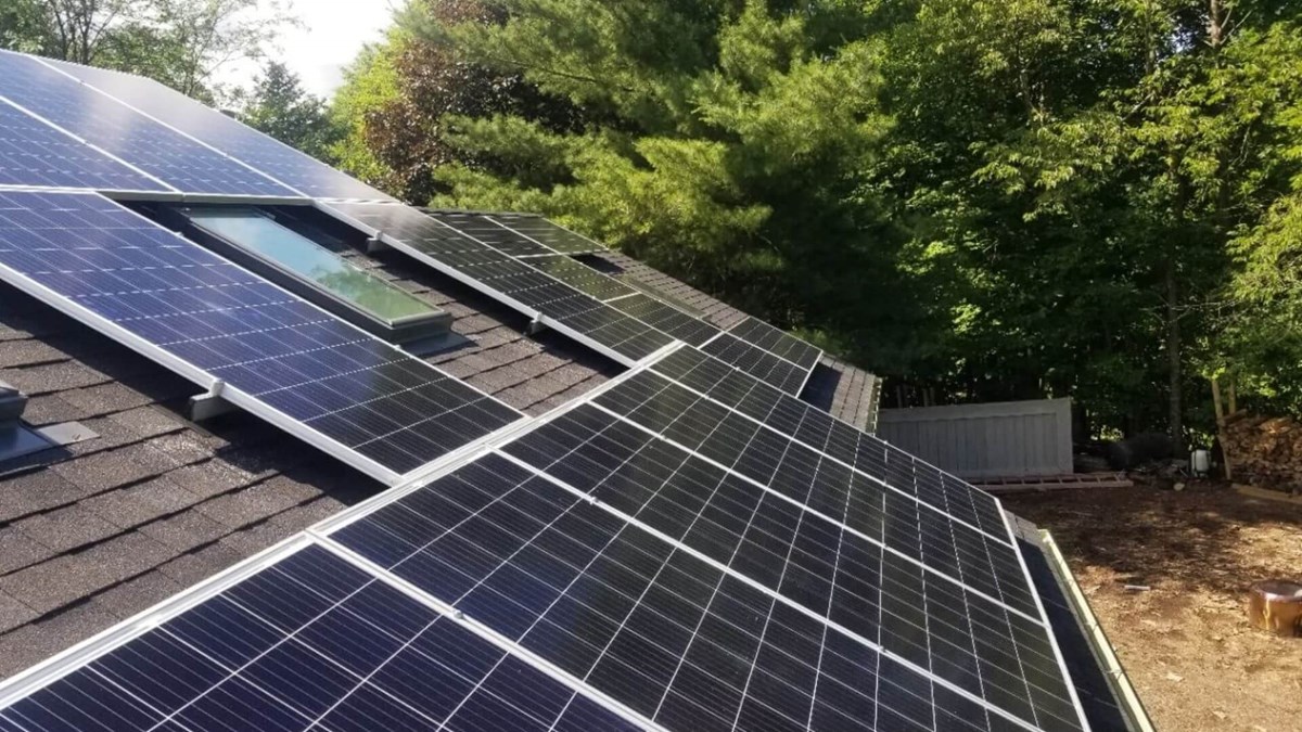 Here’s All You Need To Know About Community Solar | YellowLite